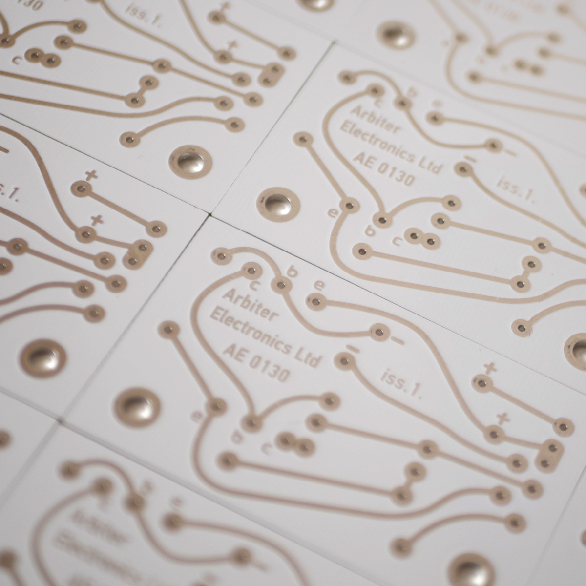 Fuzz Face Iss1 PCB (White) – Pigeon FX